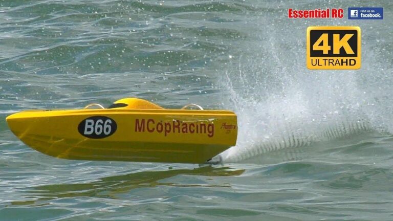 Ultimate Guide to RC Offshore Powerboats
